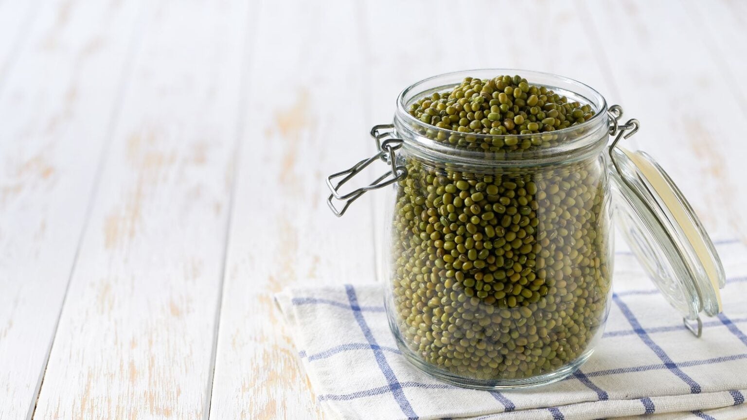 How to Plant, Grow, and Care for Mung Beans