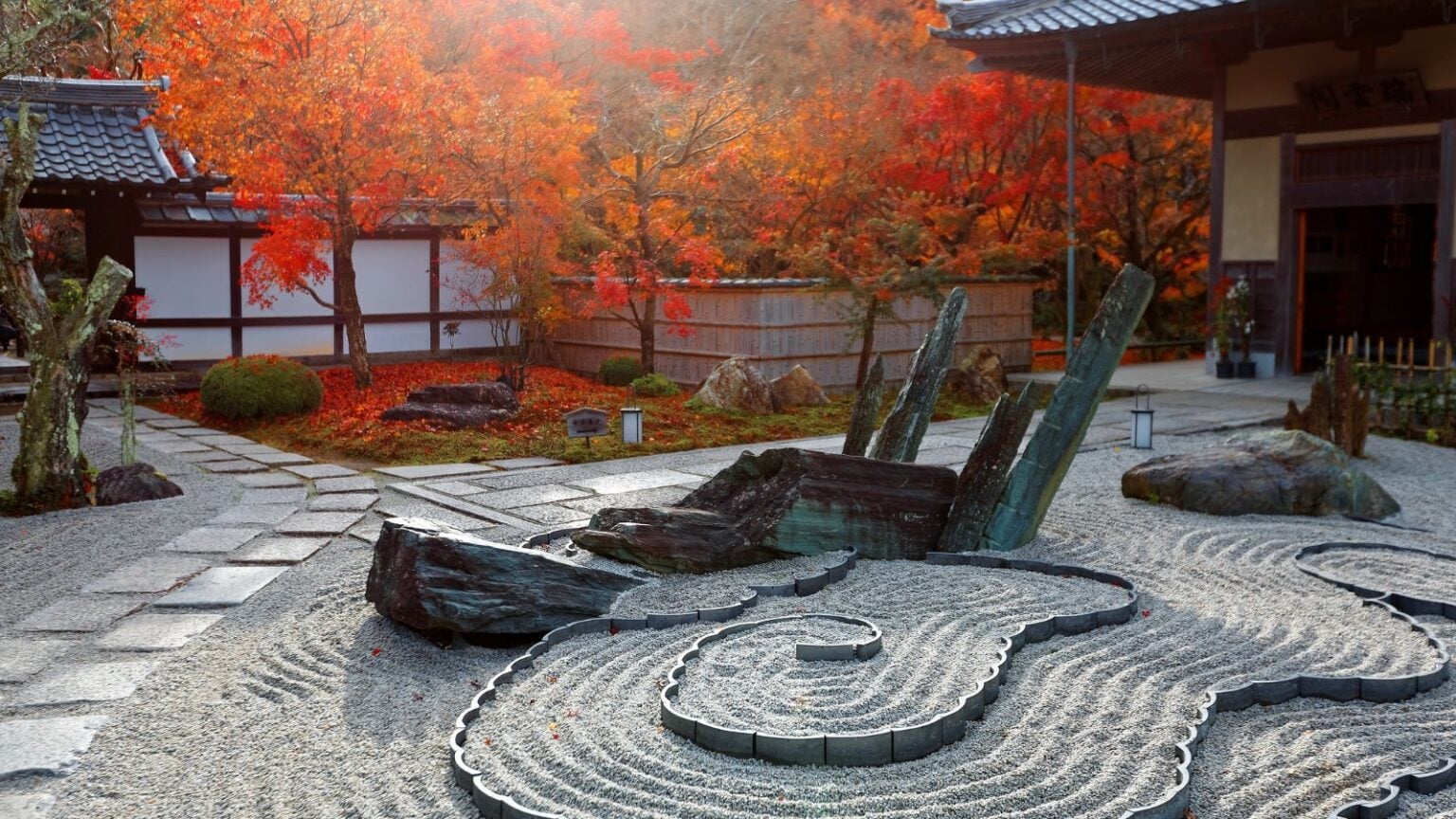 A Complete Guide to Japanese Zen Gardens - Epic Gardening