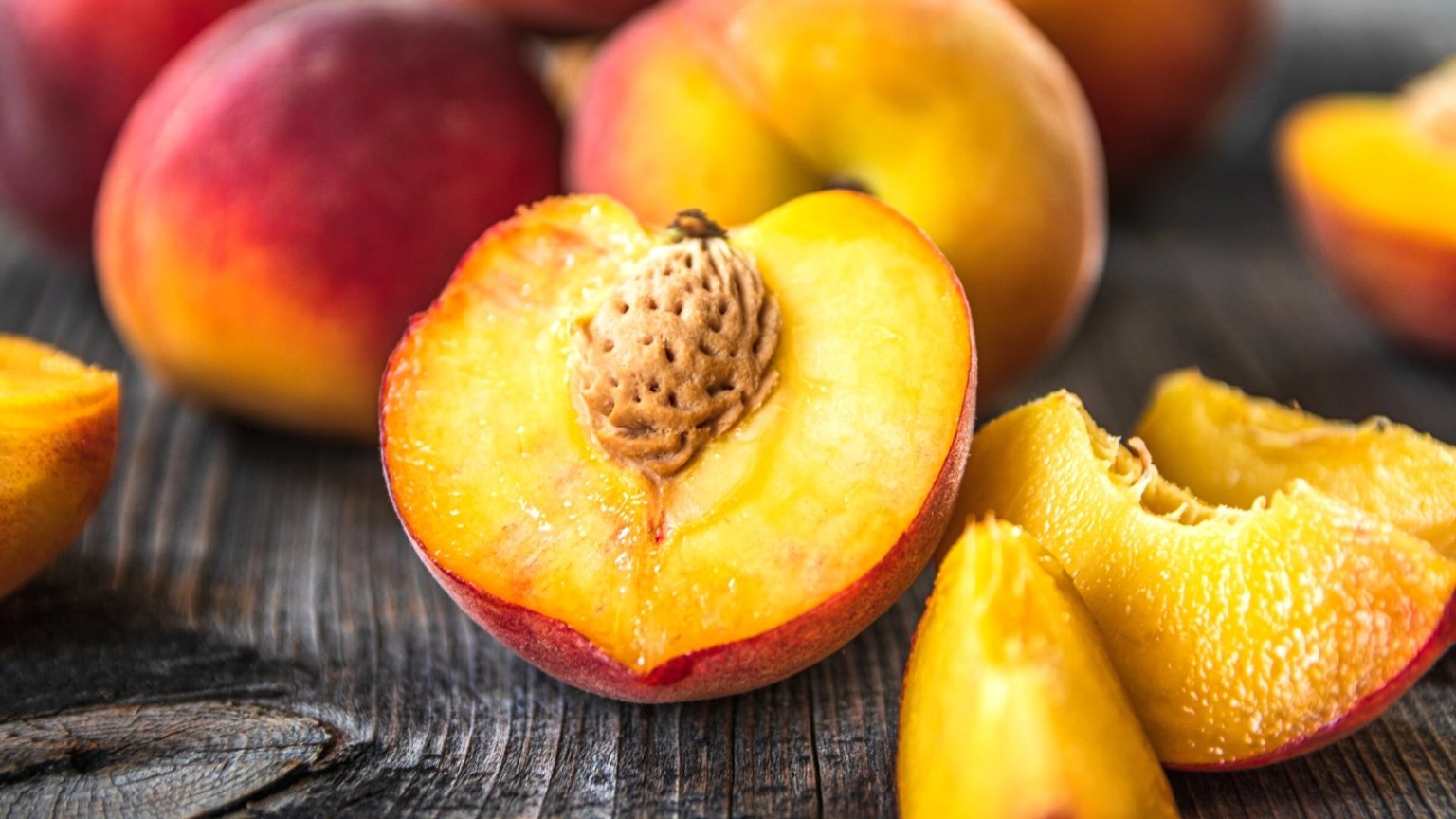 9 Best Peach Tree Varieties for Home Gardens