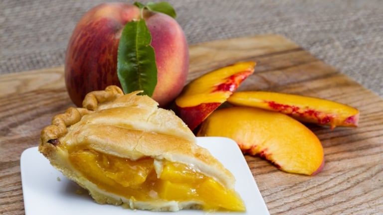 How to Plant, Grow, and Care for ‘Contender’ Peach Trees