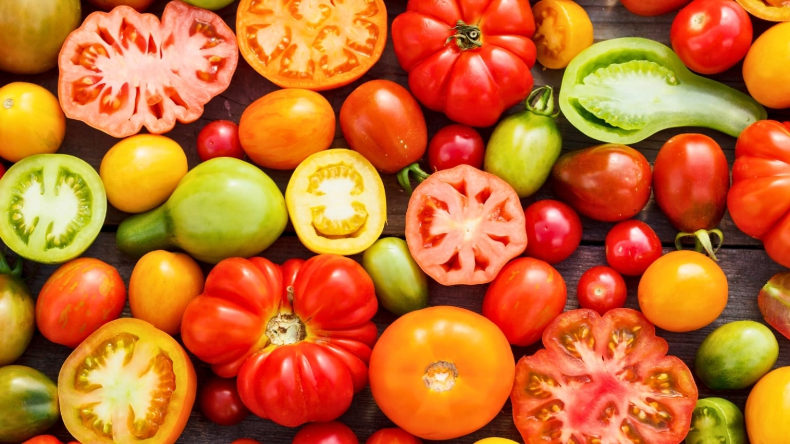 7 Colorful Tomatoes That Are Almost Too Pretty to Eat