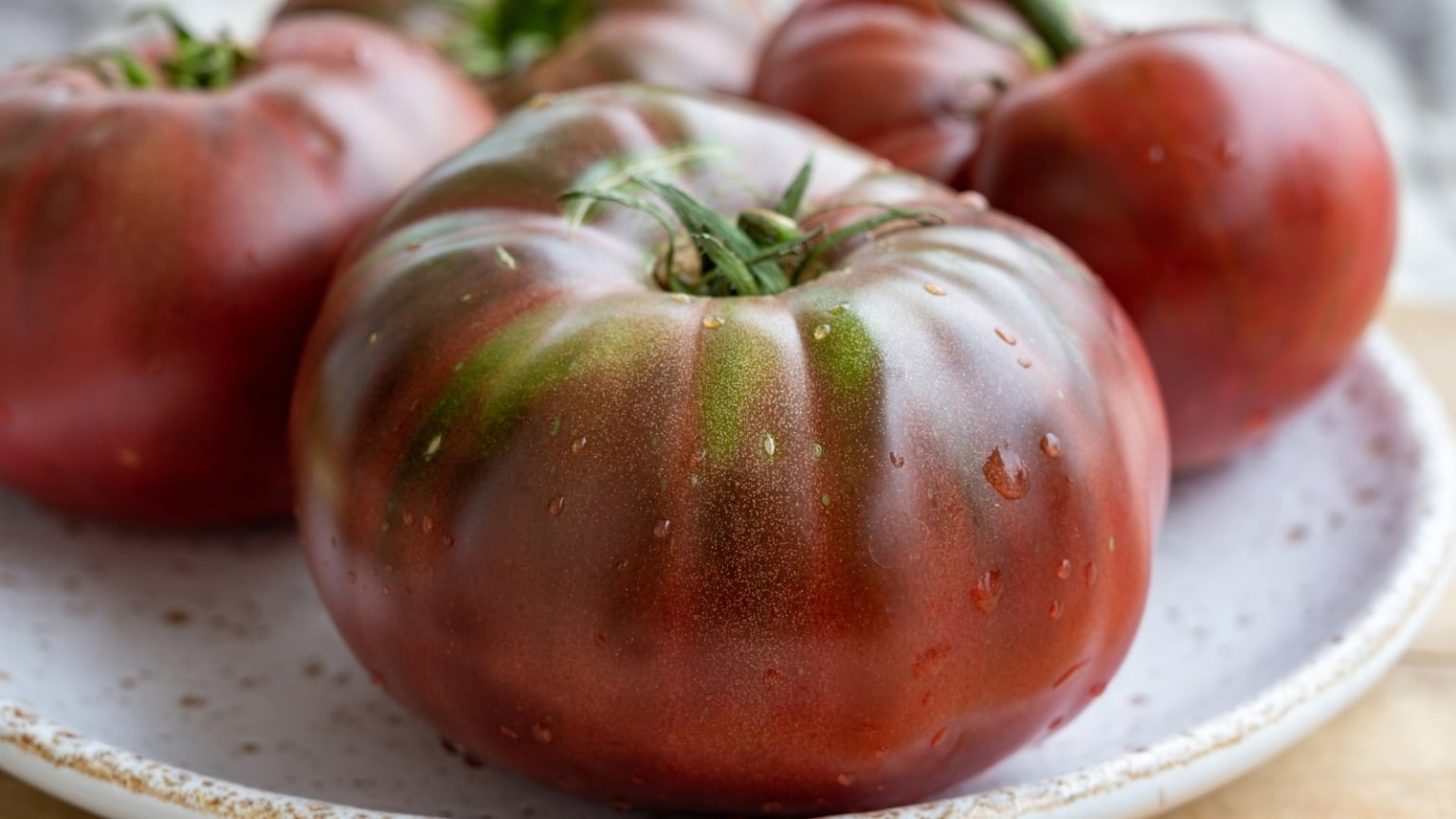 13 Prize-Winning Tomatoes You Need in Your Garden