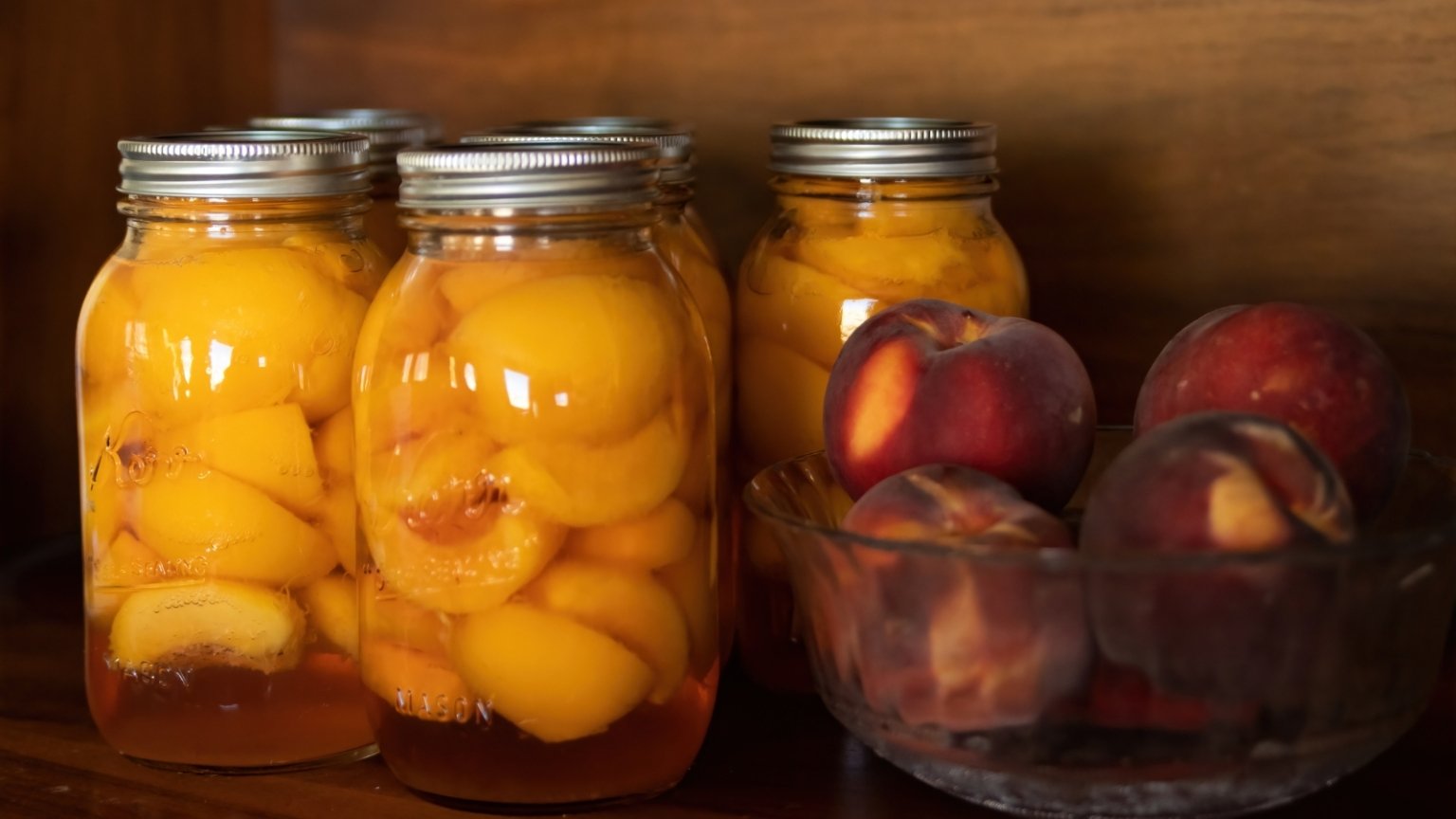 Harvesting Peaches: When and How to Pick Peaches