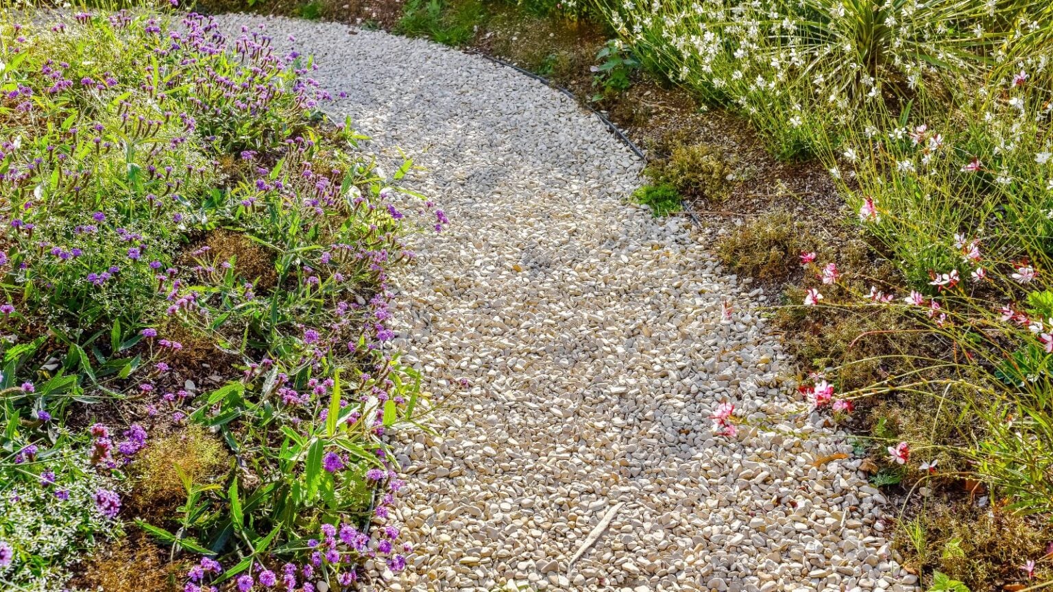 How to Design a Wheelchair-Accessible Garden Path