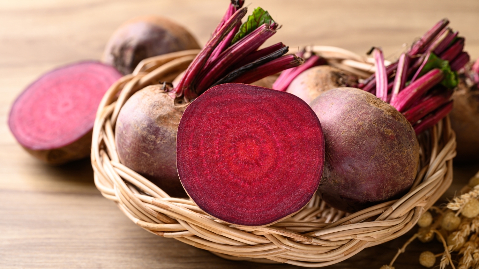 When to Harvest Beets for The Best Flavor